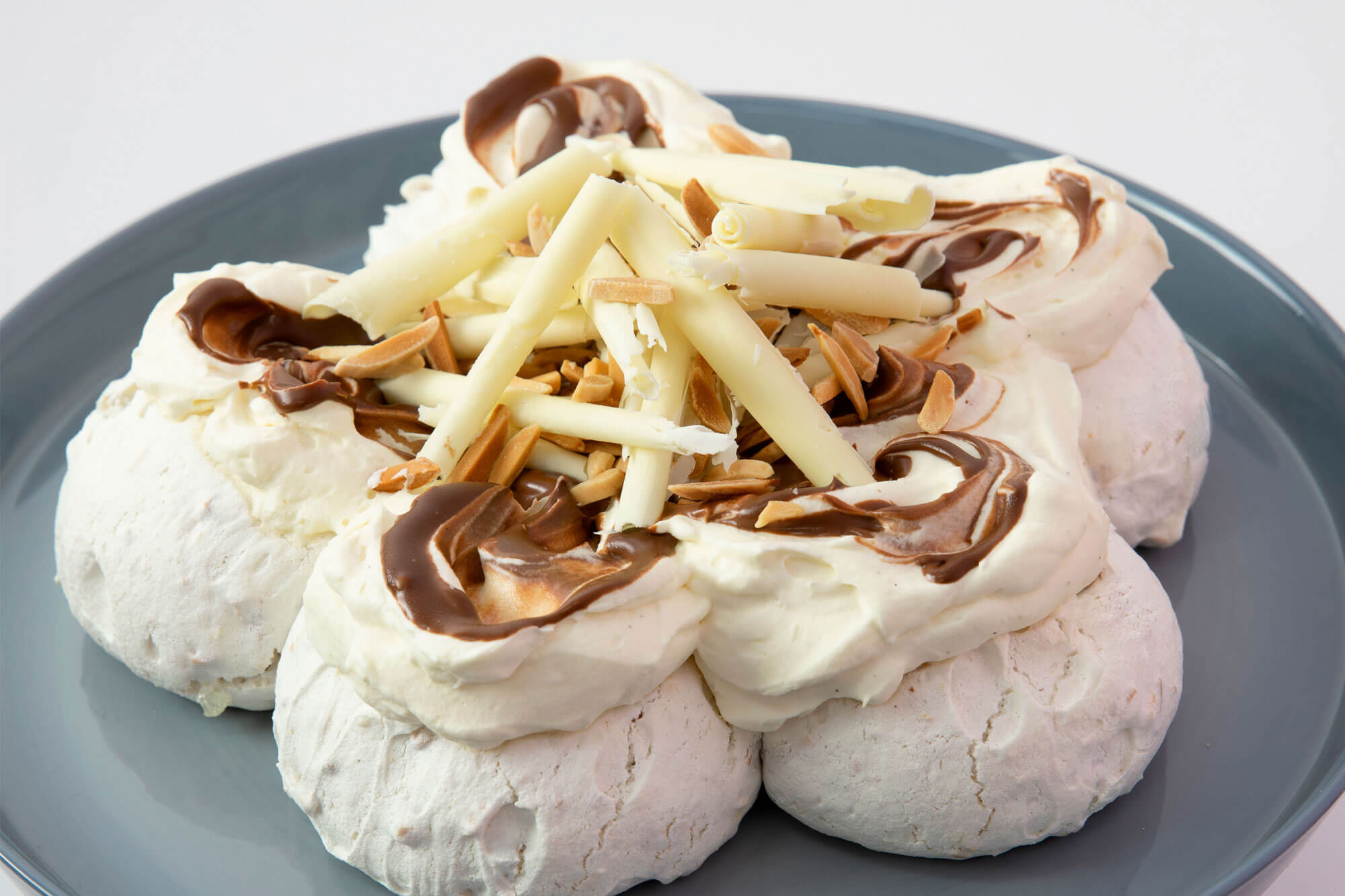 Kirsten Tibballs' Chocolate Pavlova | Bulla